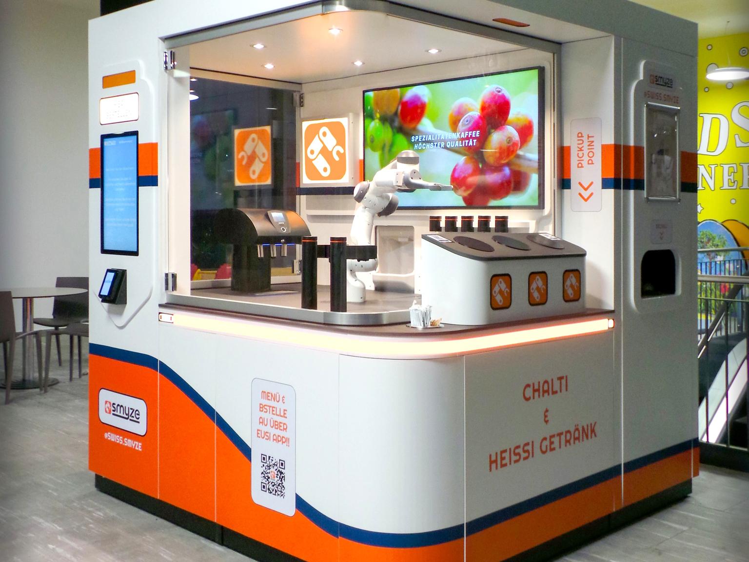 Party mood in the Grüssen Center! | Smyze