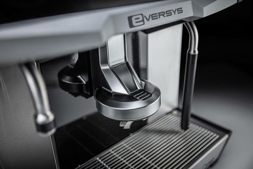 The Swiss Robobarista, Robobar automated drink machine | Smyze